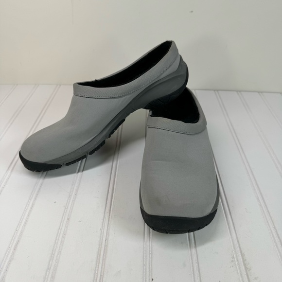 Merrell | Shoes | Merrell Suede Leather Wild Dove Gray Clogs | Poshmark